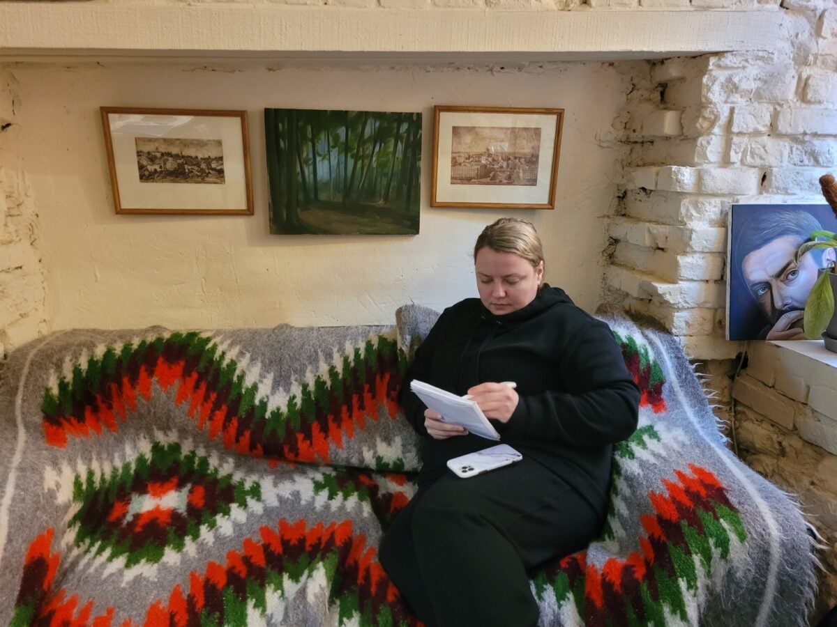 Ukraine: no matter what happens, Lyudmyla stays to help - CARE